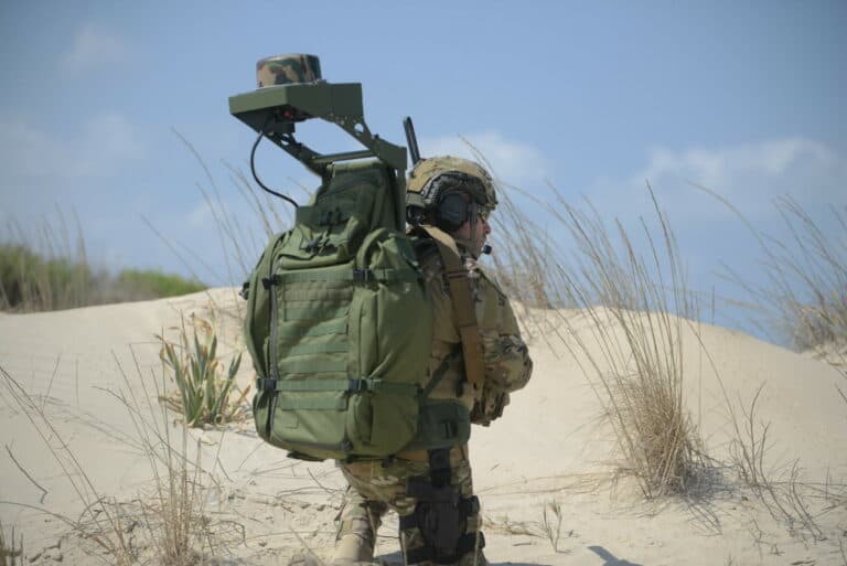 Land Based SATCOM Systems & Solutions - Manpack | Get SAT